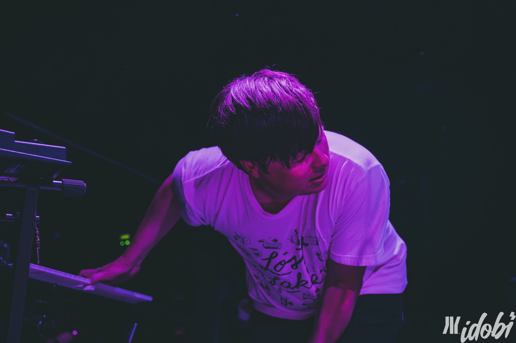 idobi.com - Free Alternative, Pop-Punk, Metal, and Indie Radio Stations