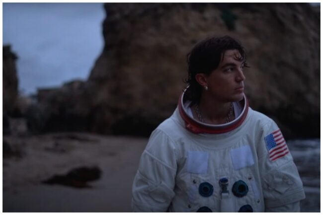 idobi.com - Free Alternative, Pop-Punk, Metal, and Indie Radio Stations