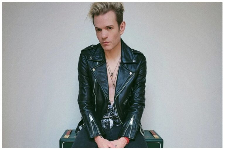 idobi.com - Free Alternative, Pop-Punk, Metal, and Indie Radio Stations