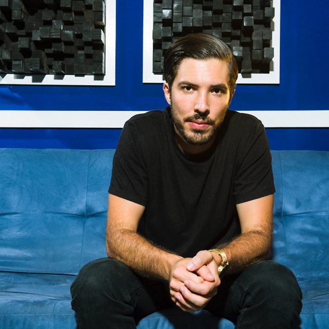 idobi.com - Free Alternative, Pop-Punk, Metal, and Indie Radio Stations