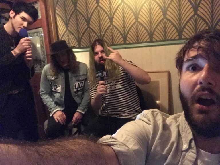 idobi.com - Free Alternative, Pop-Punk, Metal, and Indie Radio Stations