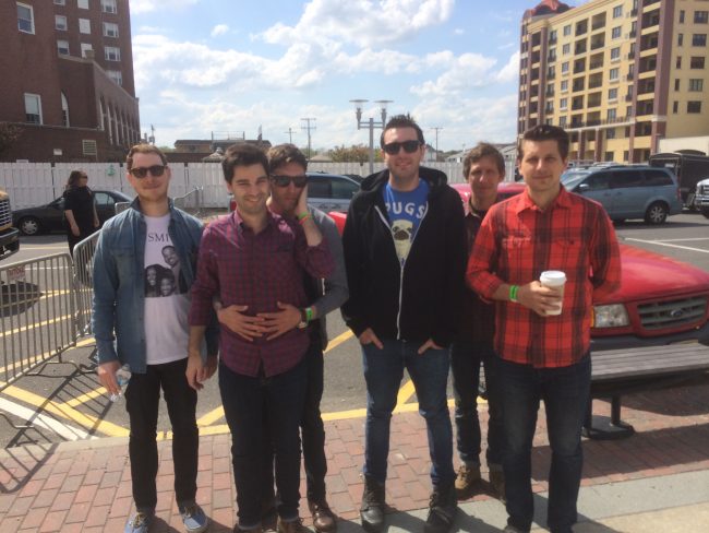 idobi.com - Free Alternative, Pop-Punk, Metal, and Indie Radio Stations