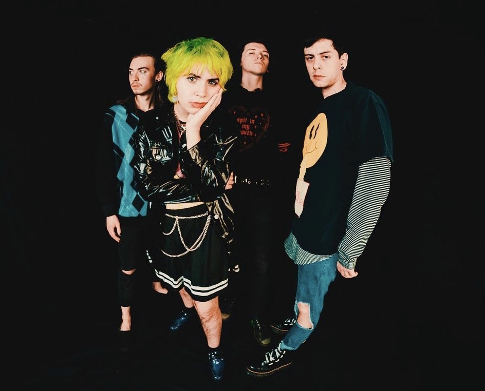 idobi.com - Free Alternative, Pop-Punk, Metal, and Indie Radio Stations